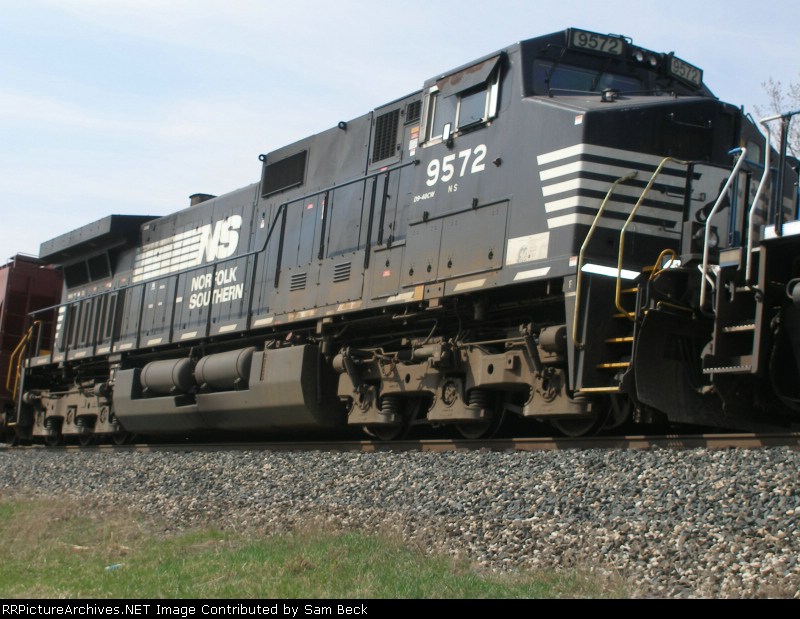NS 9572